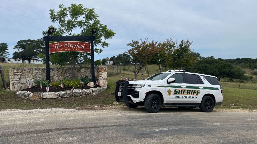 Couple dies following house explosion in Gillespie County