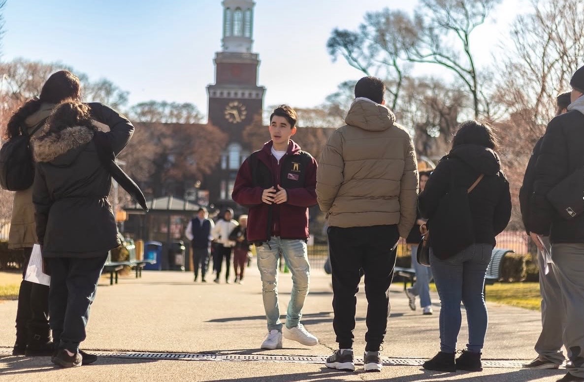 College students say CUNY programs helped land jobs amid challenging ...