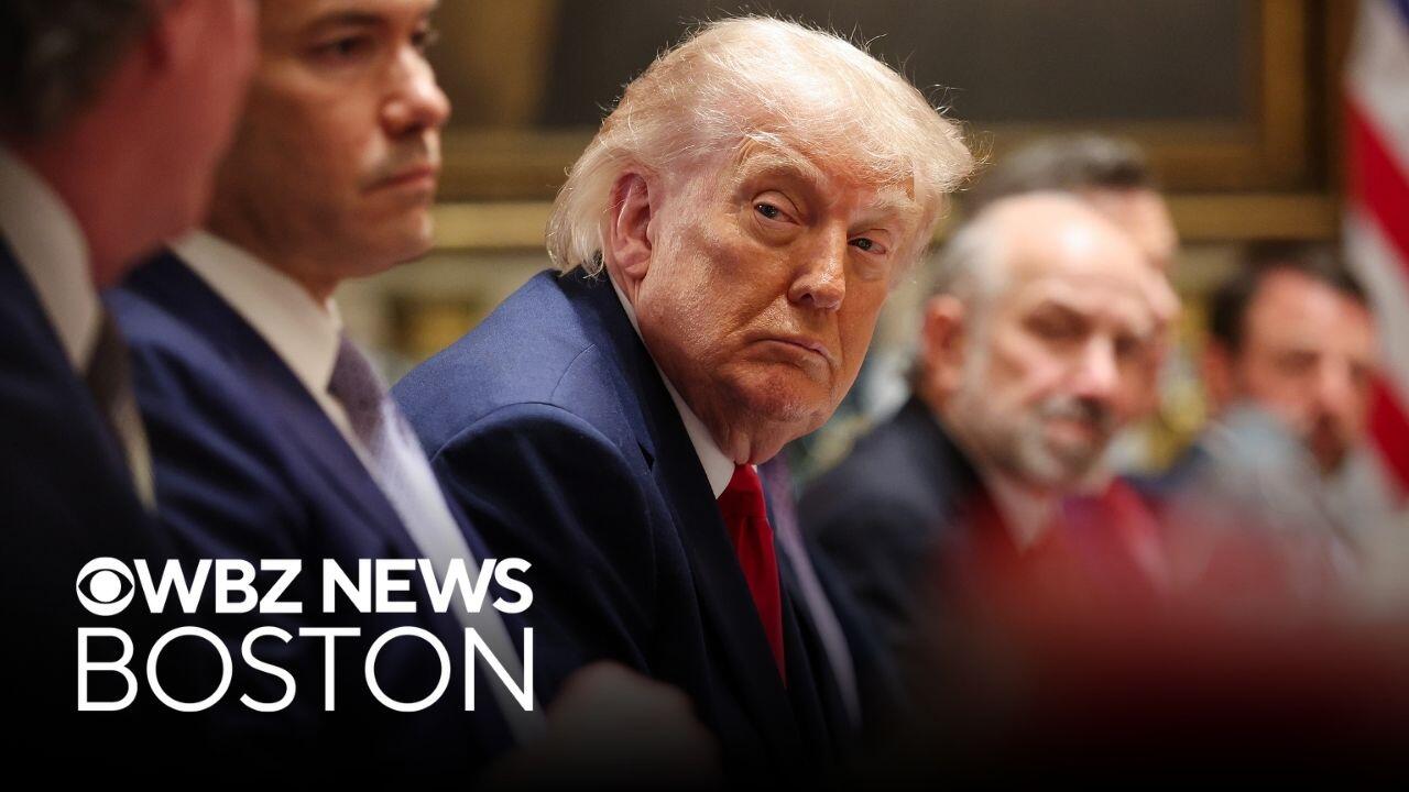 President Trump holds cabinet meeting amid negotiations with Iran