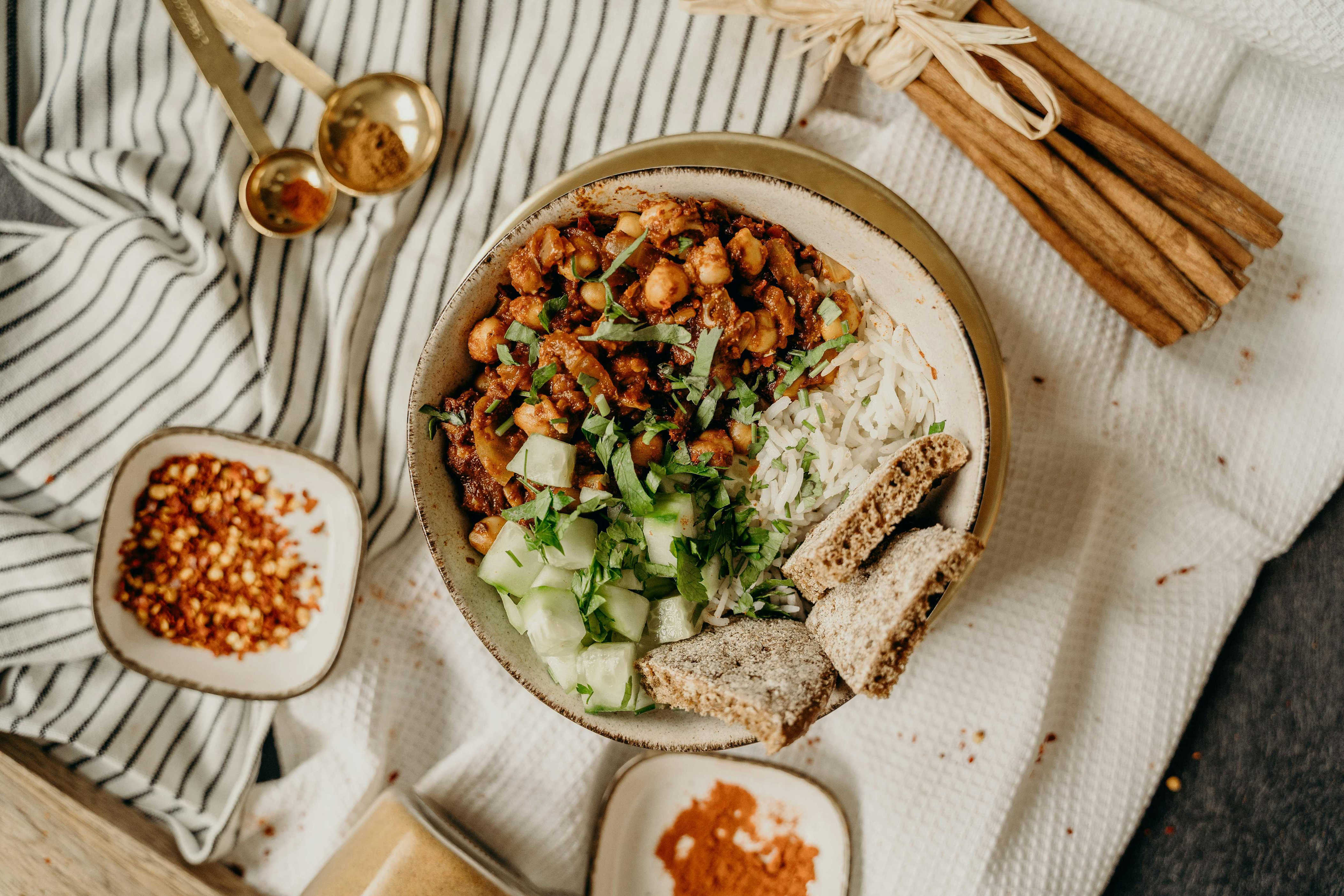 62 easy crock pot recipes perfect for busy evenings