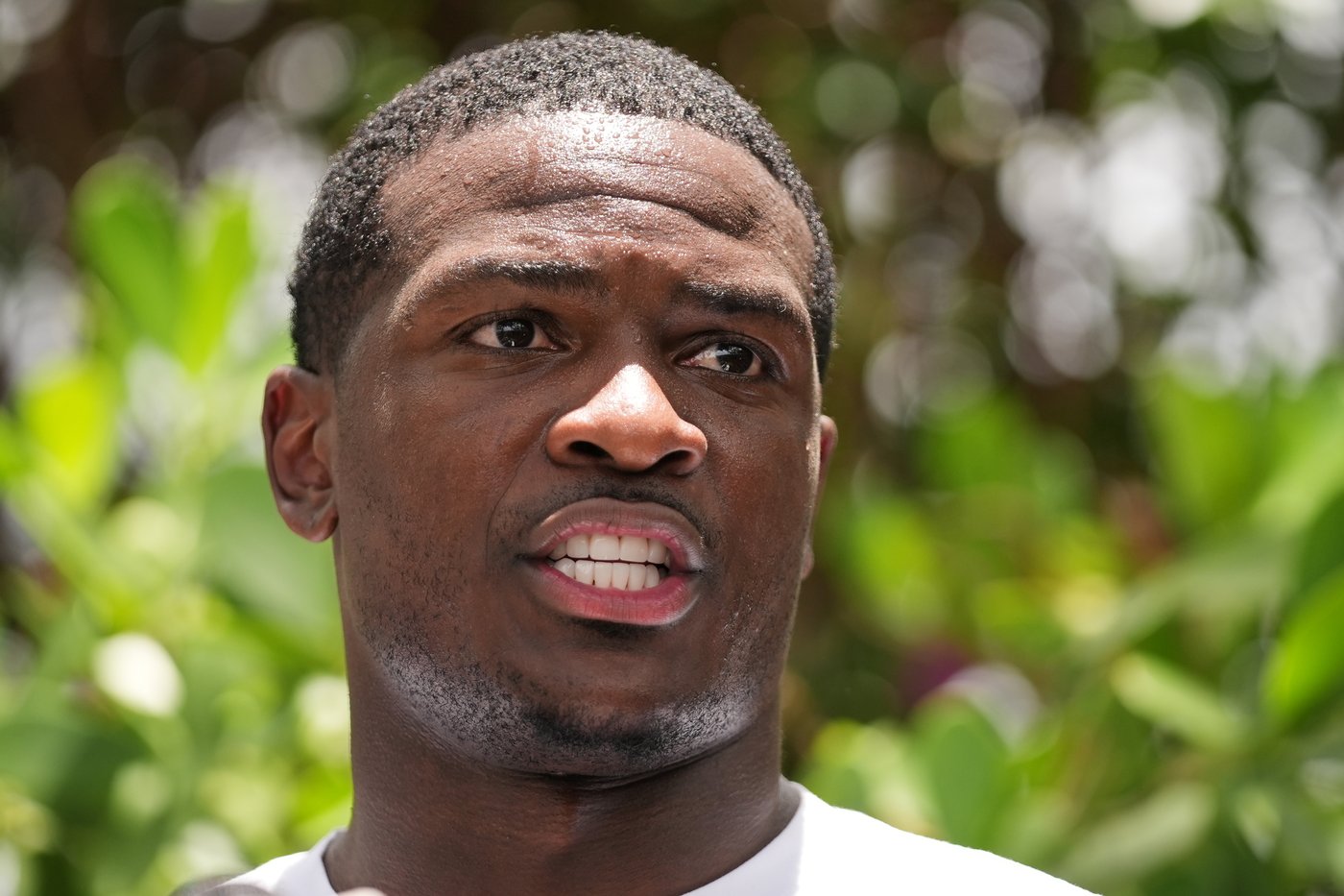Dolphins running back De'Von Achane embracing a bigger role after ...