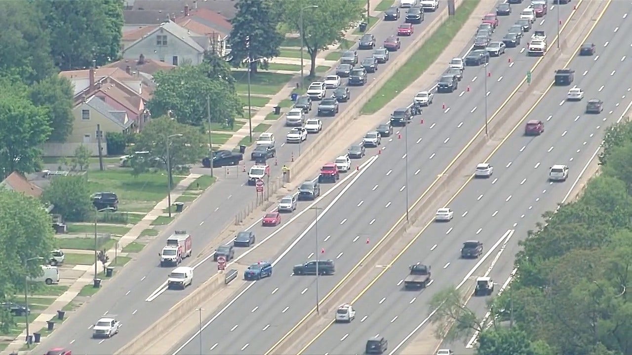 Northbound Southfield Freeway shooting under investigation, causing closure