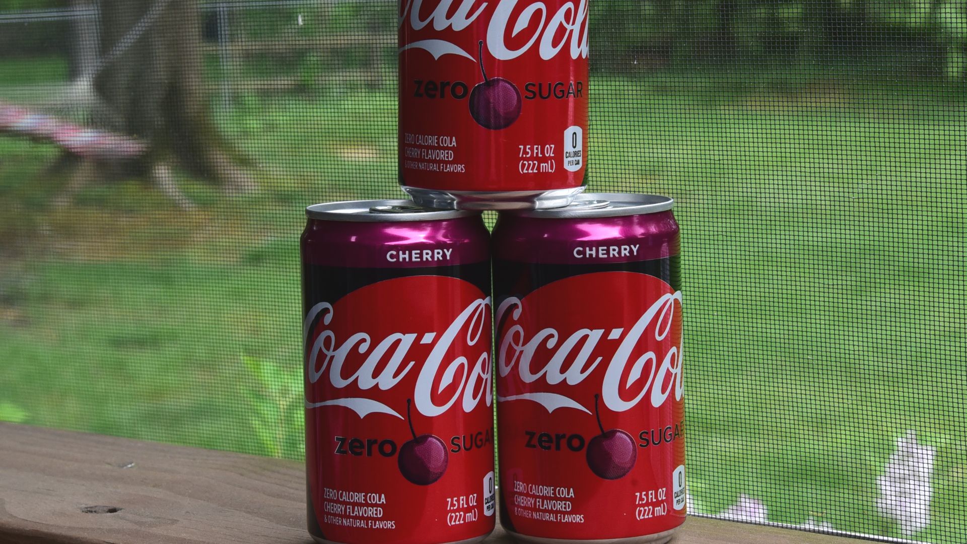 10 diet sodas that taste better than the original & 10 that don't