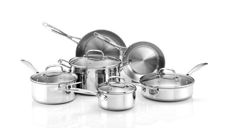 Anthony Bourdain's 10 favorite kitchen tools