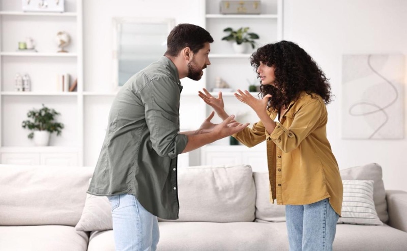 The toxic relationship habit that destroys emotional trust are you ...
