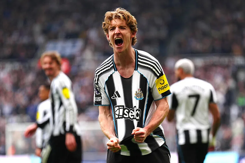 Retour sur le transfert express d’Anthony Gordon de Newcastle vers le Barça