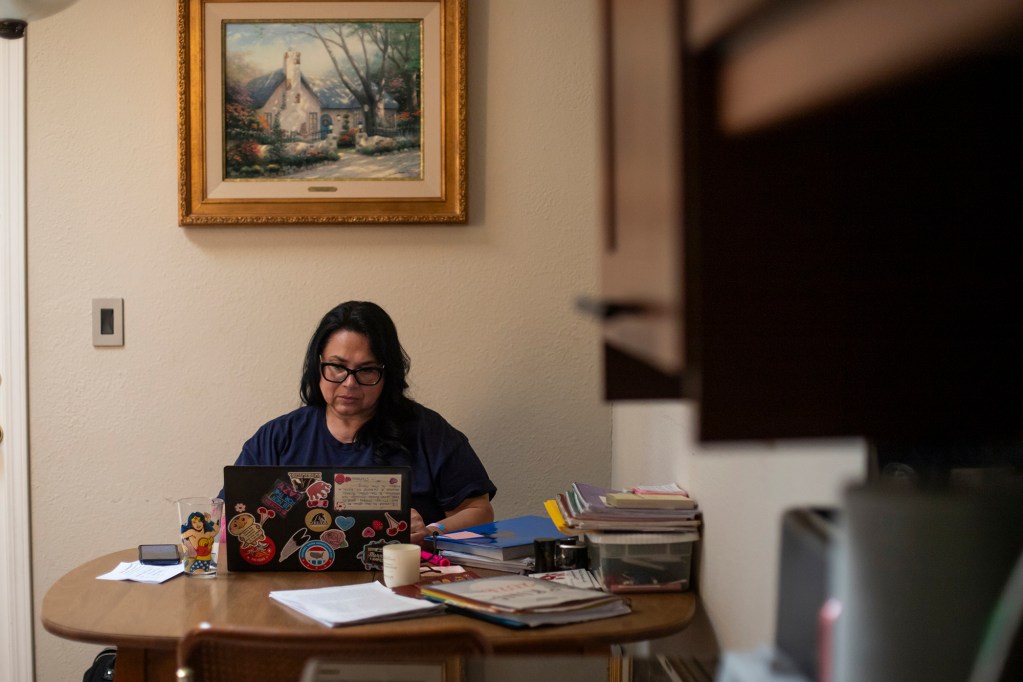 CA colleges try to improve online classes