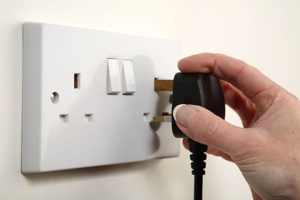 Households in 38 UK areas told to switch off appliances from 3pm - full ...