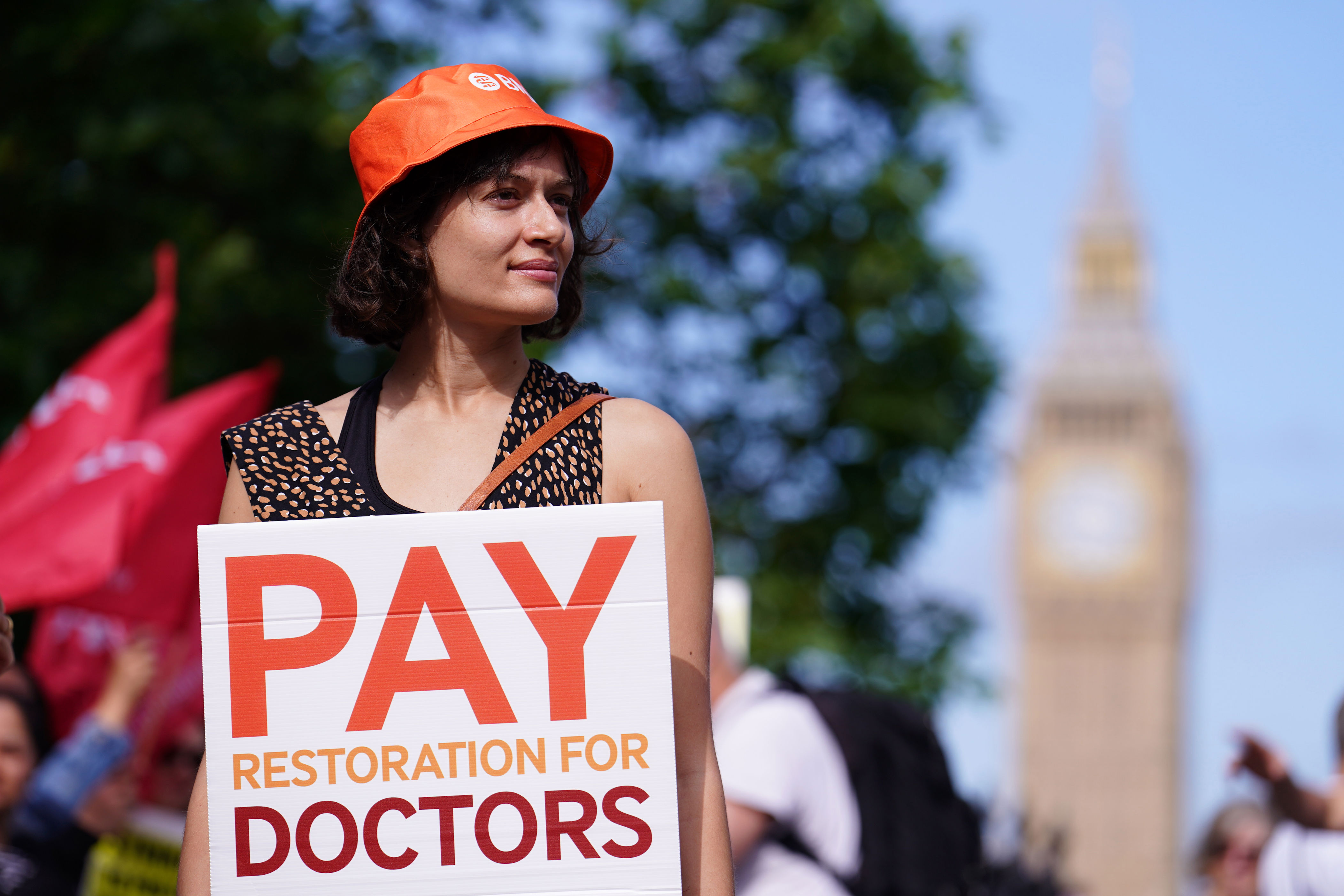 Resident doctors in England to strike in June