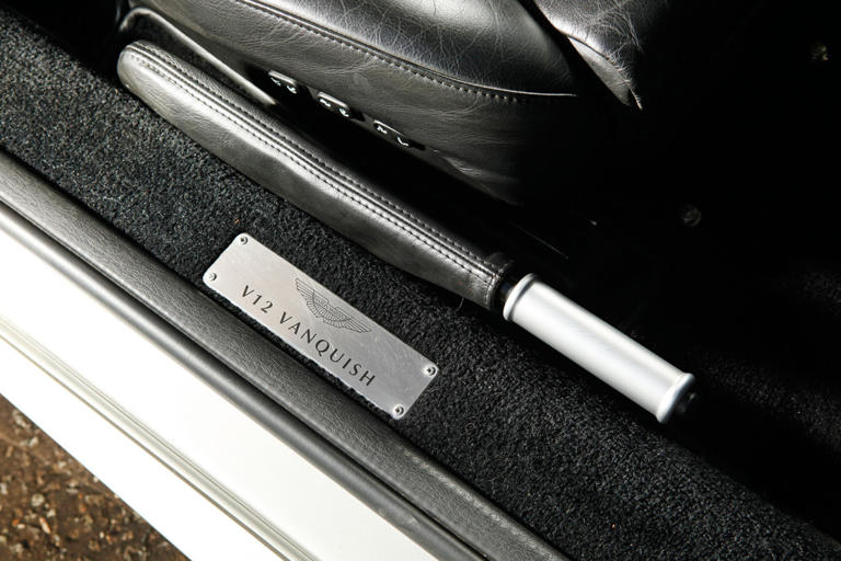 Aston Martin Vanquish: Culture shock