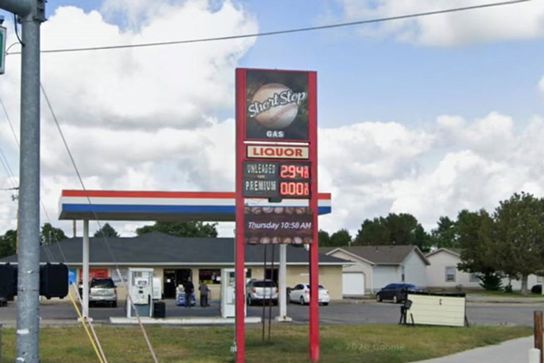 Dog shoots woman with a shotgun at Nebraska convenience store
