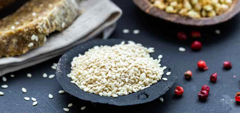 Benefits of white sesame seeds for everyday health and nutrition