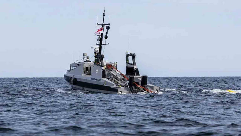The United Kingdom prepares ship with naval drones to operate in the ...