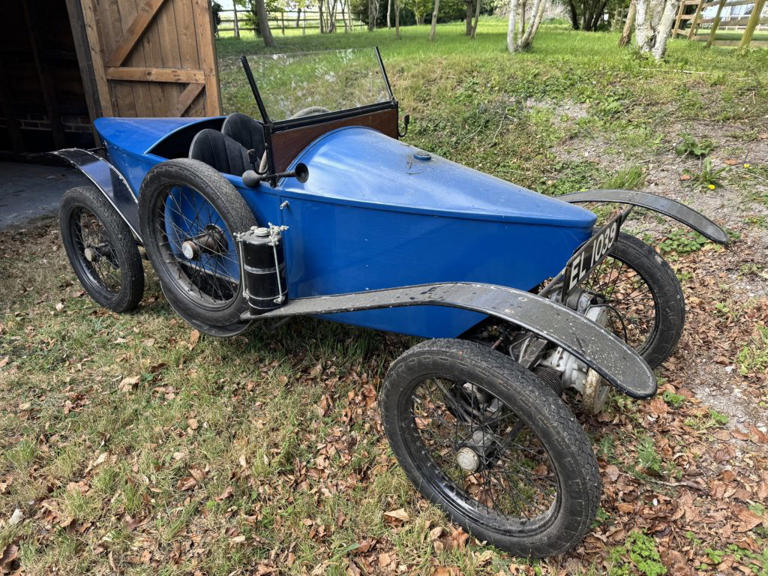 Seven rare pre-war cars found in dusty barn sell for $137,000