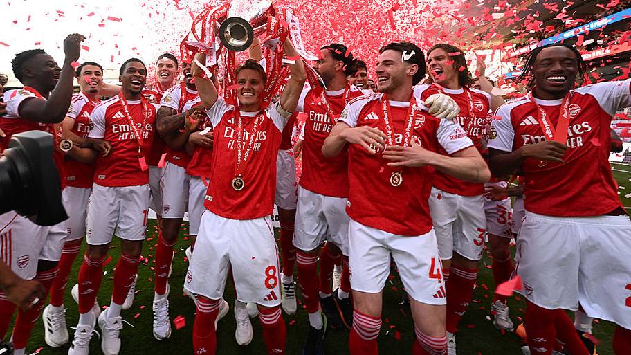 Arsenal, Barcelona or PSG: Which club should Julian Alvarez join?