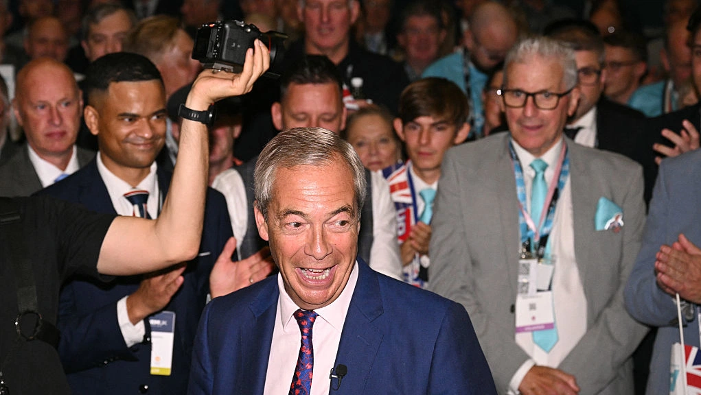 Blair backs Burnham return but warns Labour on shift left