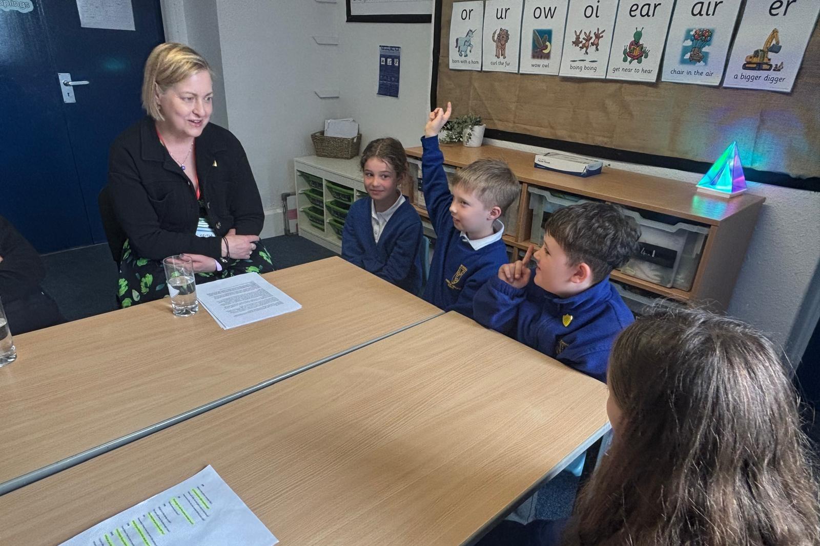 Alison Hume MP praises innovative work at Wykeham Primary School