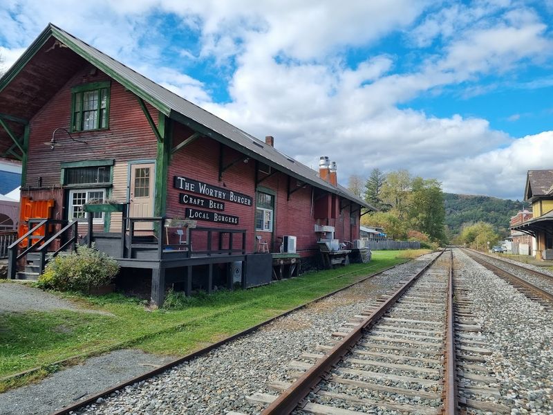 The best burgers in Vermont: 7 spots that prove even a weak burger ...