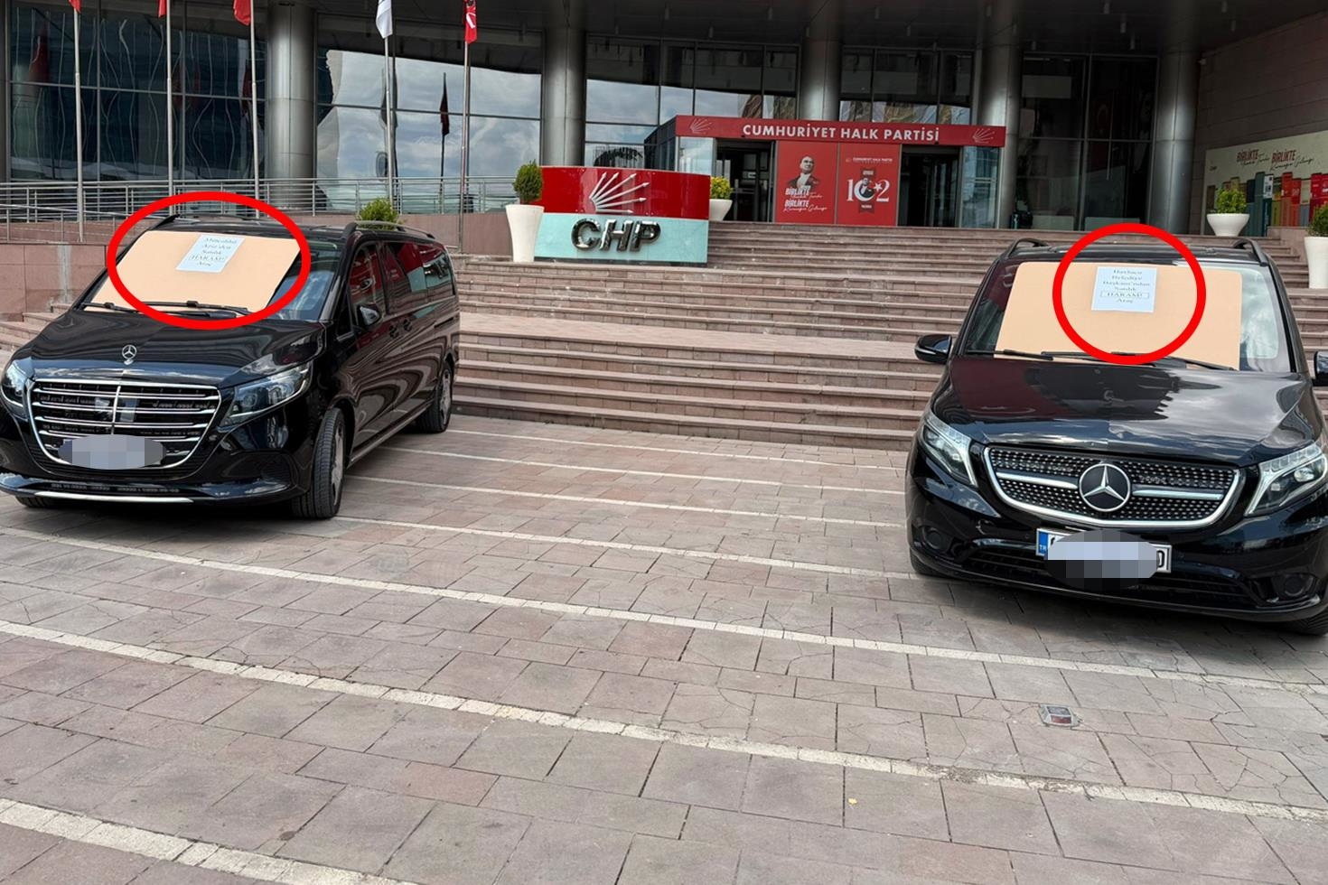 İkisi de Özel'in makam aracıydı! Üzerine yazılanlar kavga çıkarır