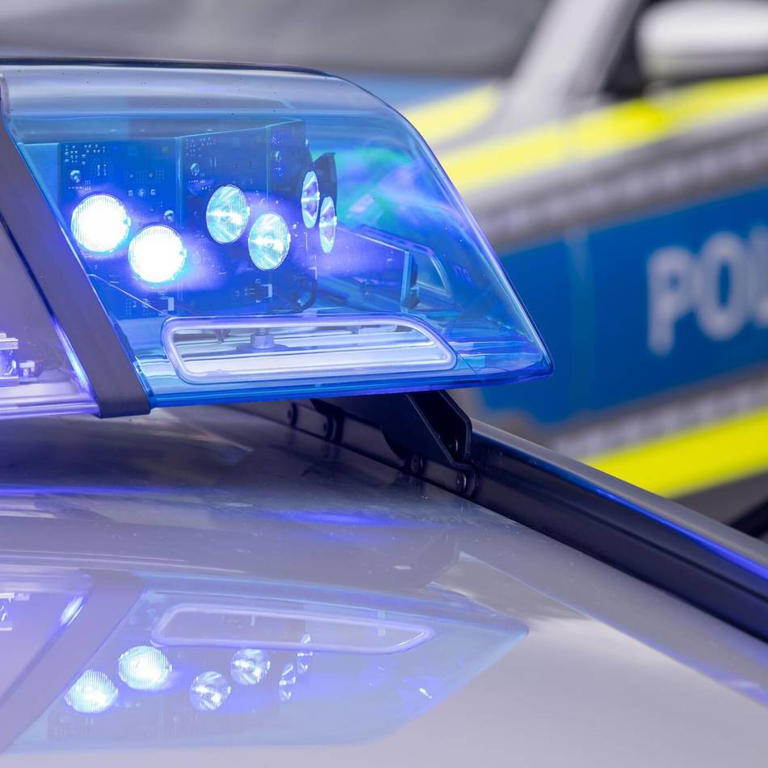 Fahrerflucht – VW Golf beschädigt