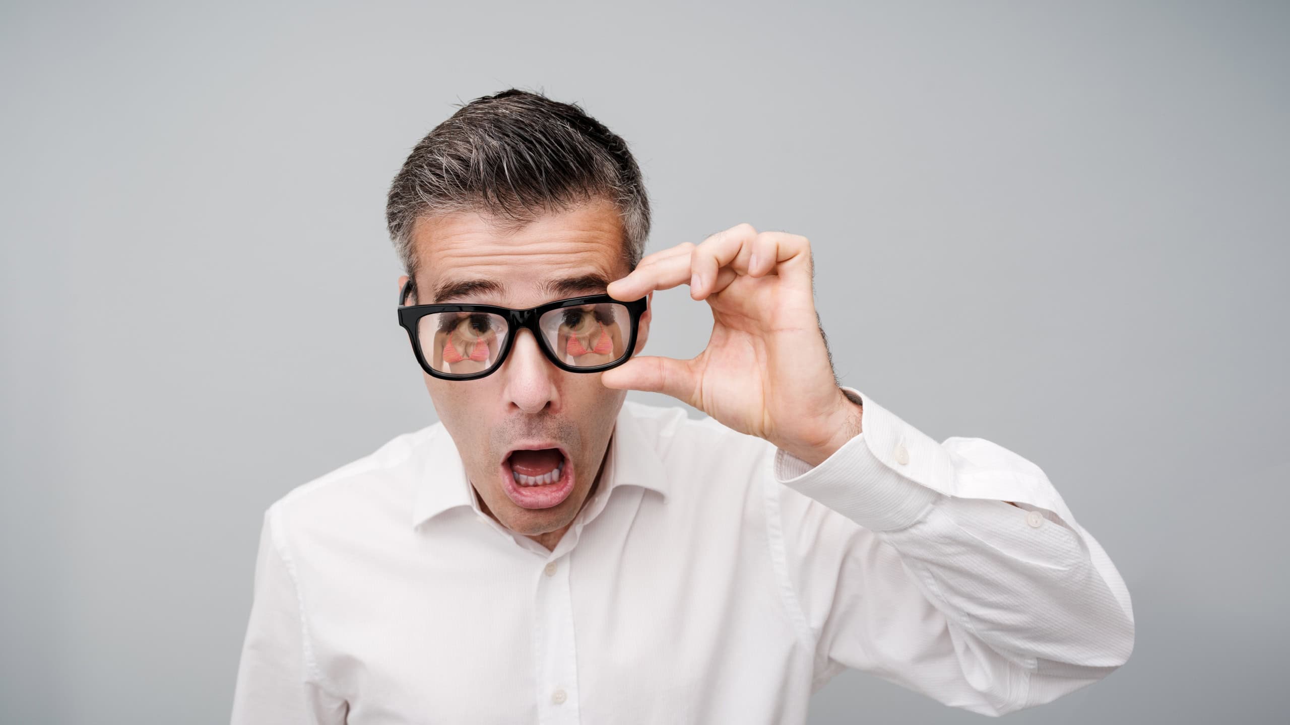 13 things women wear that men pretend not to notice