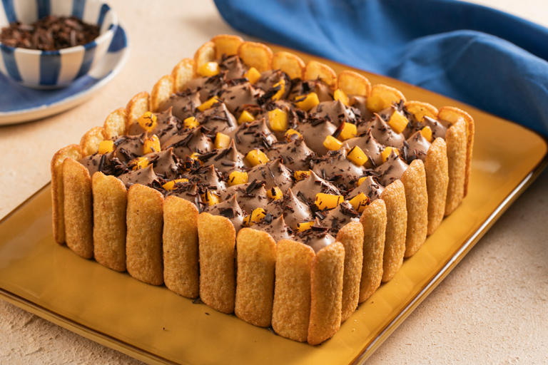 Mango and chocolate tiramisu with Pavesini