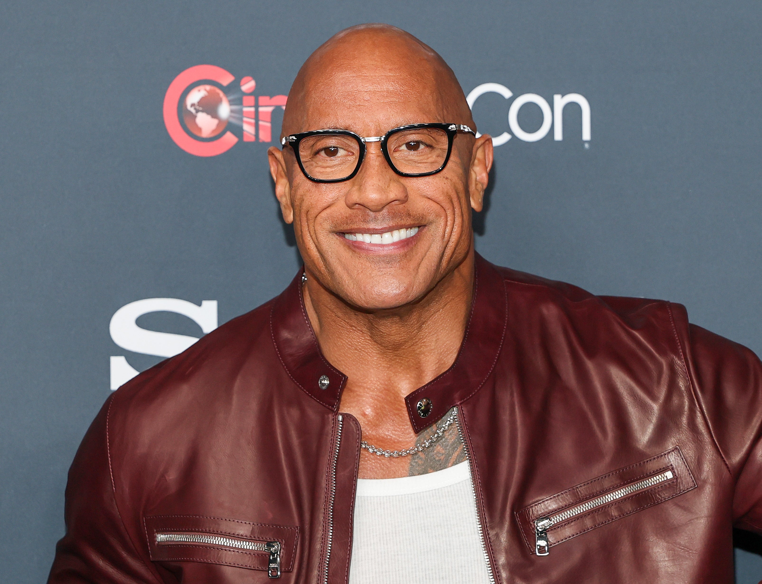 See the star-studded invite list for the White House UFC event