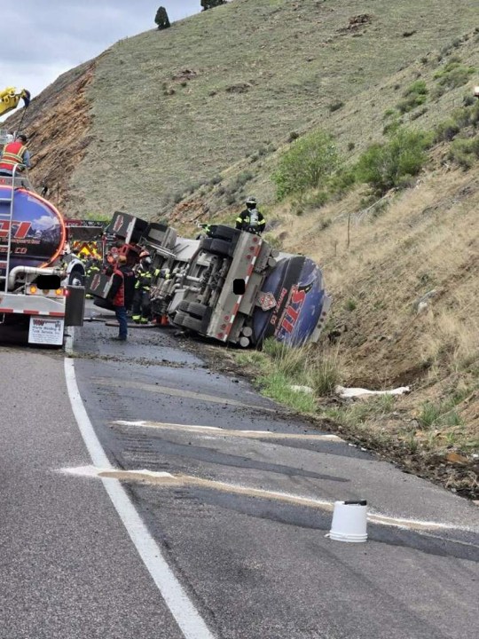 Tanker truck crashes, leaks fuel on I-70 near Golden