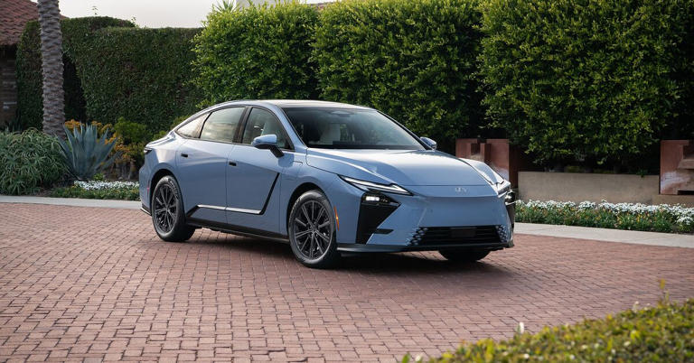 Best road trip cars: Top 10