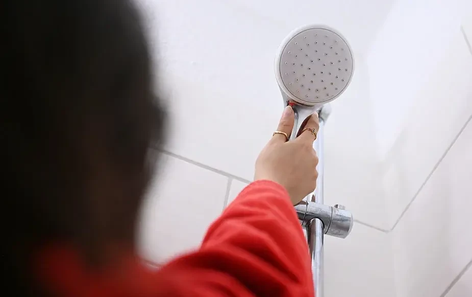 Experts say shower habits matter more than timing
