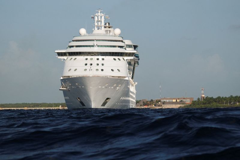 México discute con Royal Caribbean un nuevo lugar para proyecto rechazado