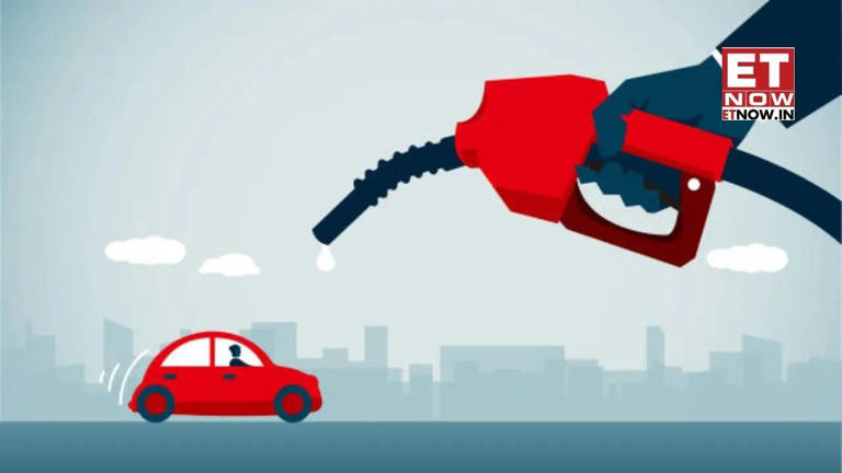 Fuel crisis fears? PSU oil companies bleed Rs 550 crore daily amid ...
