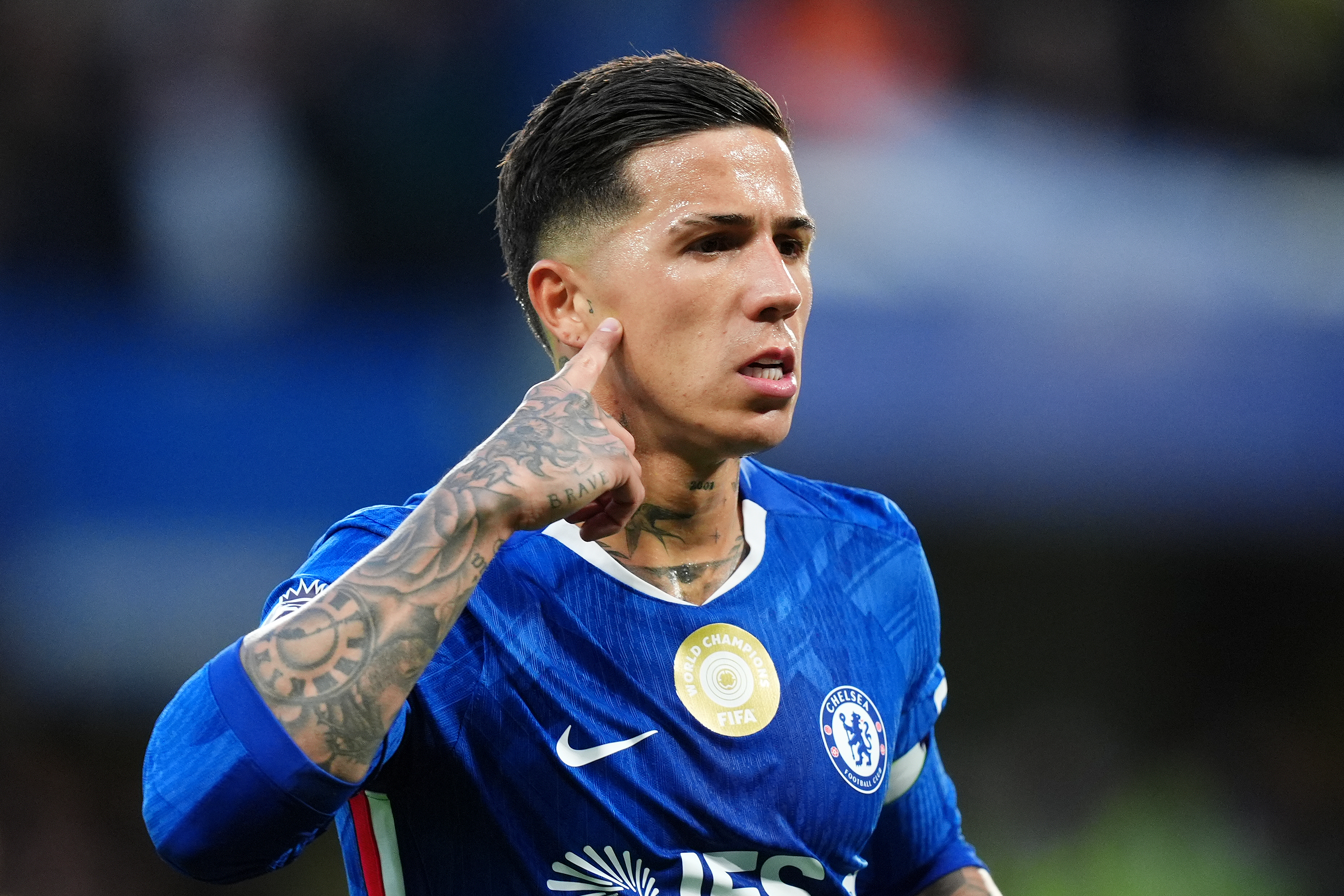 Chelsea to demand club-record fee for Fernandez as star eyes exit