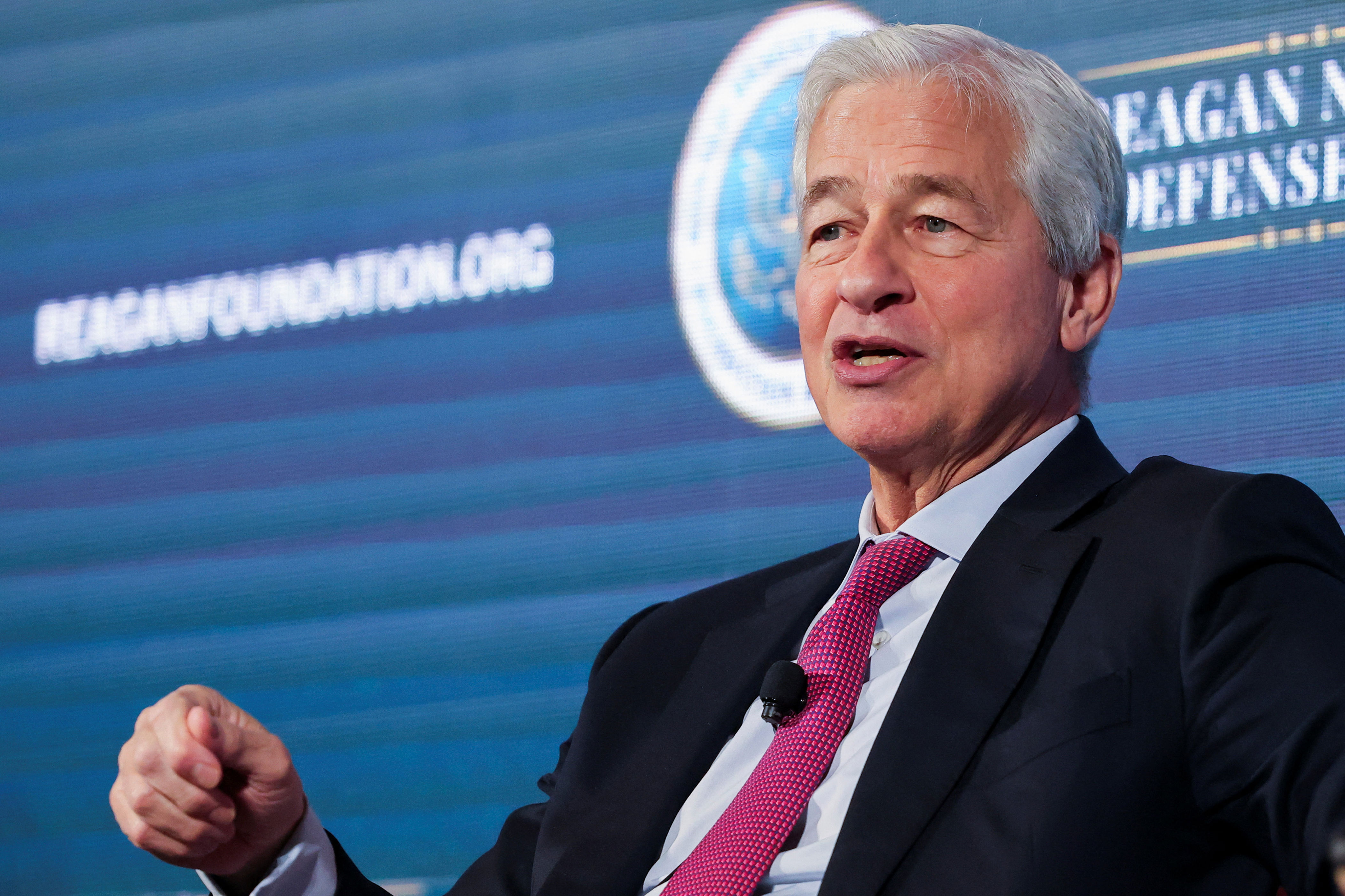 JPMorgan's Jamie Dimon says Wall Street clients are 'gung ho' as the ...