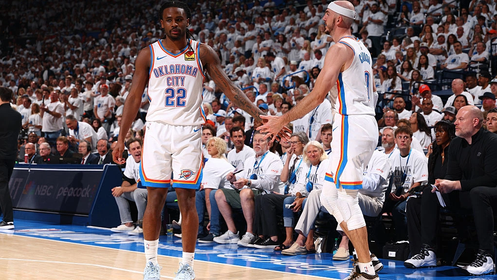 Thunder's Game 5 win marred by Spurs officiating complaints