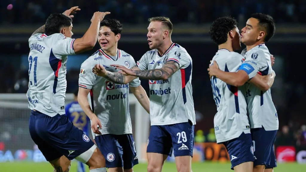 Luego de conquistar la décima, Cruz Azul tiene claro las dos posiciones ...