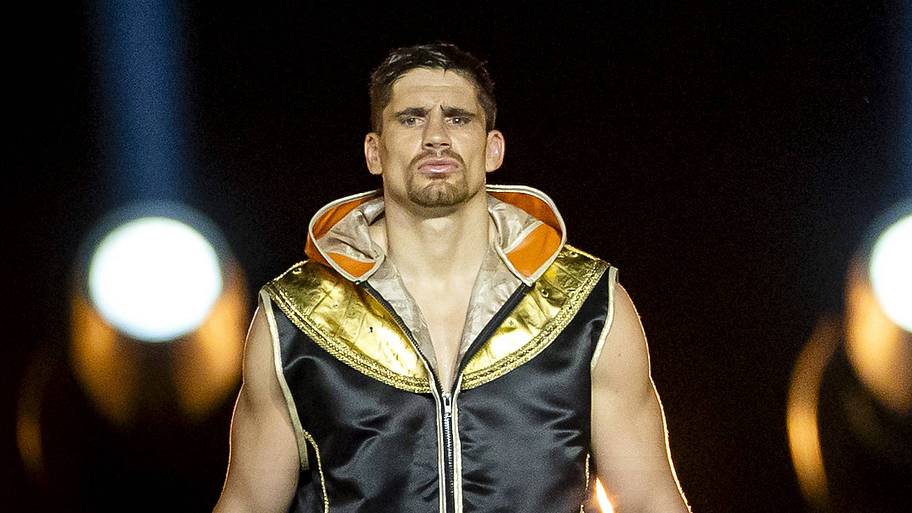 Rico Verhoeven questions 'fishy' Usyk fight scoring