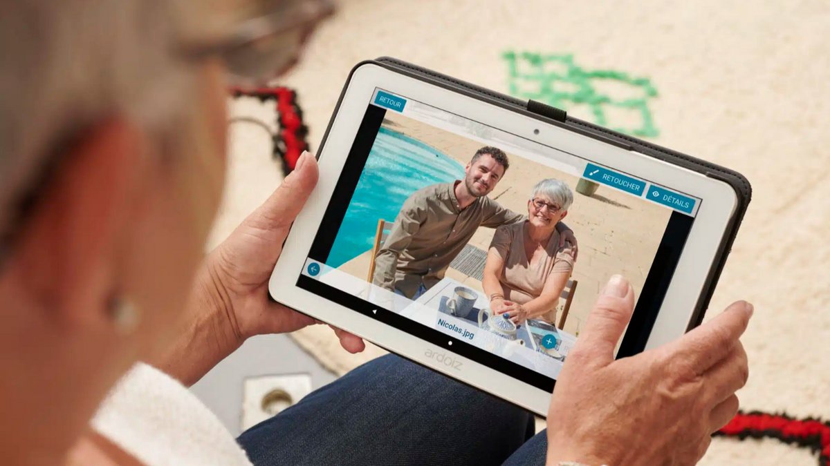 La Poste arrête Ardoiz, sa tablette pour seniors qui n'a pas survécu à ...