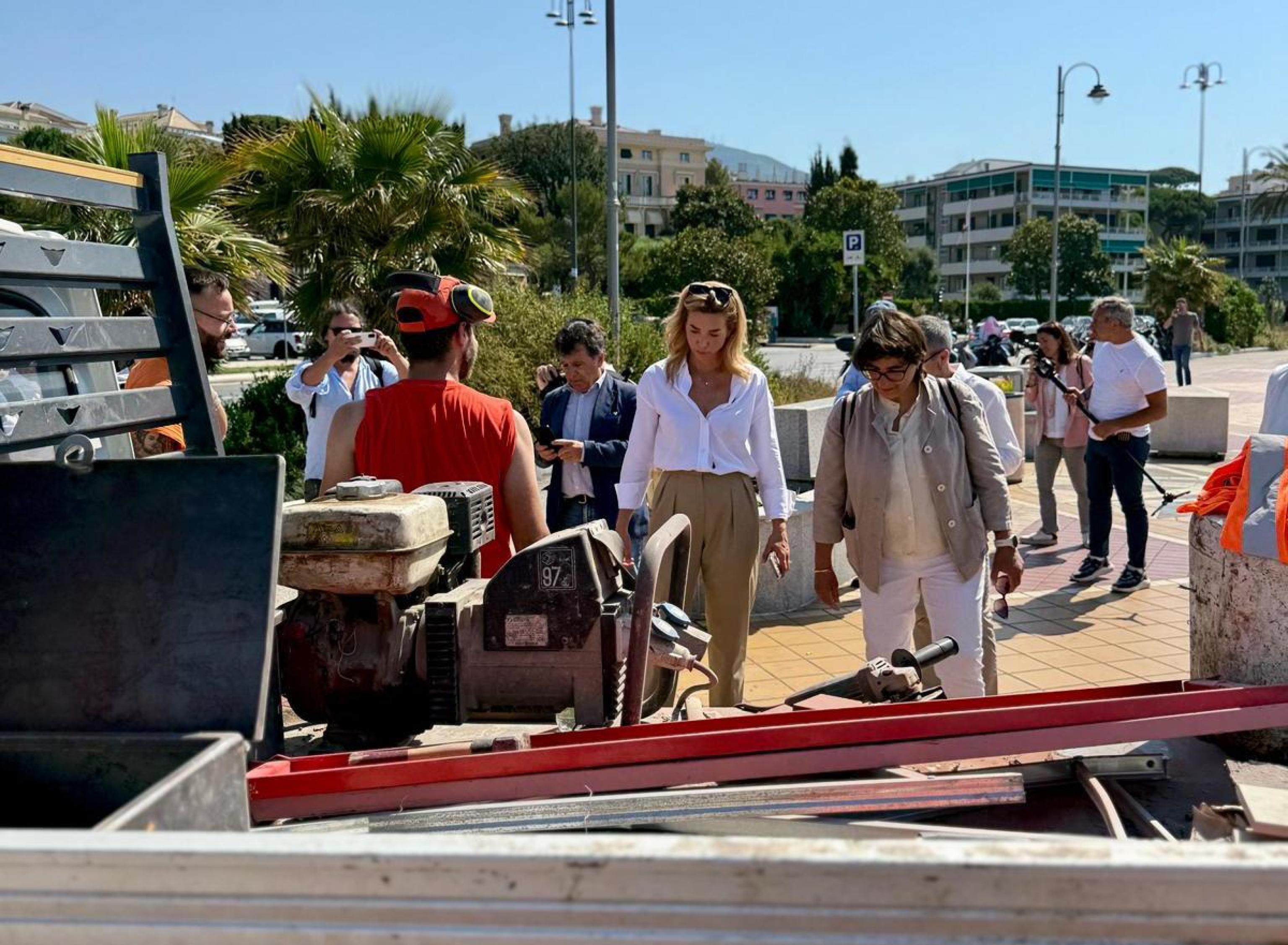 Con le giornate della cura tornano a nuovo le passeggiate a mare di Genova