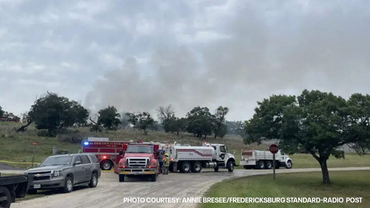 House explosion in Gillespie County: 2 injured and cause under ...