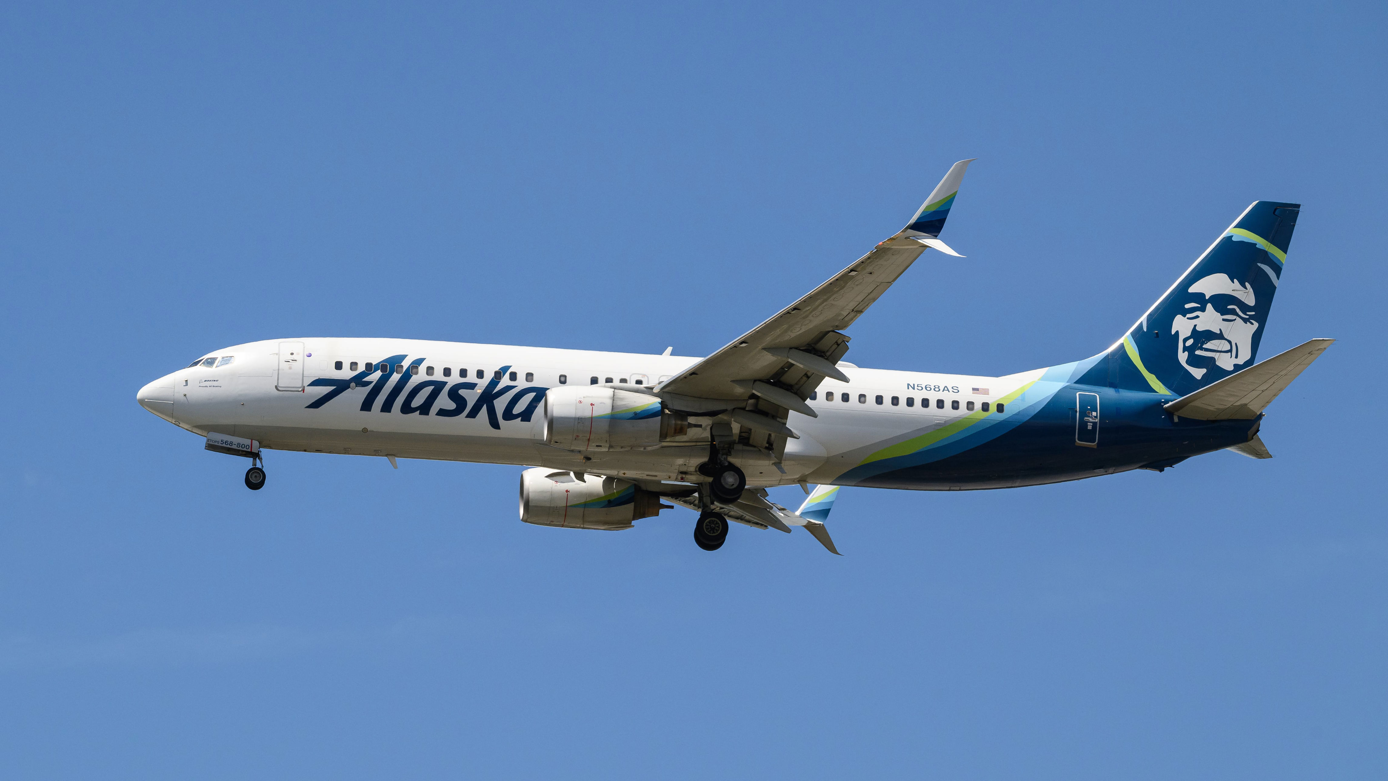FAA proposes $165K fine for Alaska Airlines over intoxicated passengers