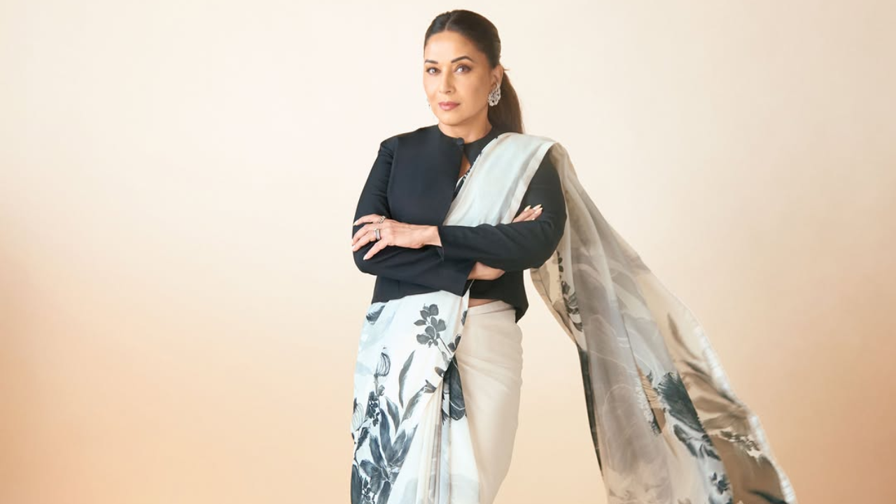 One monochrome saree, unlimited main-character energy, and this time ...