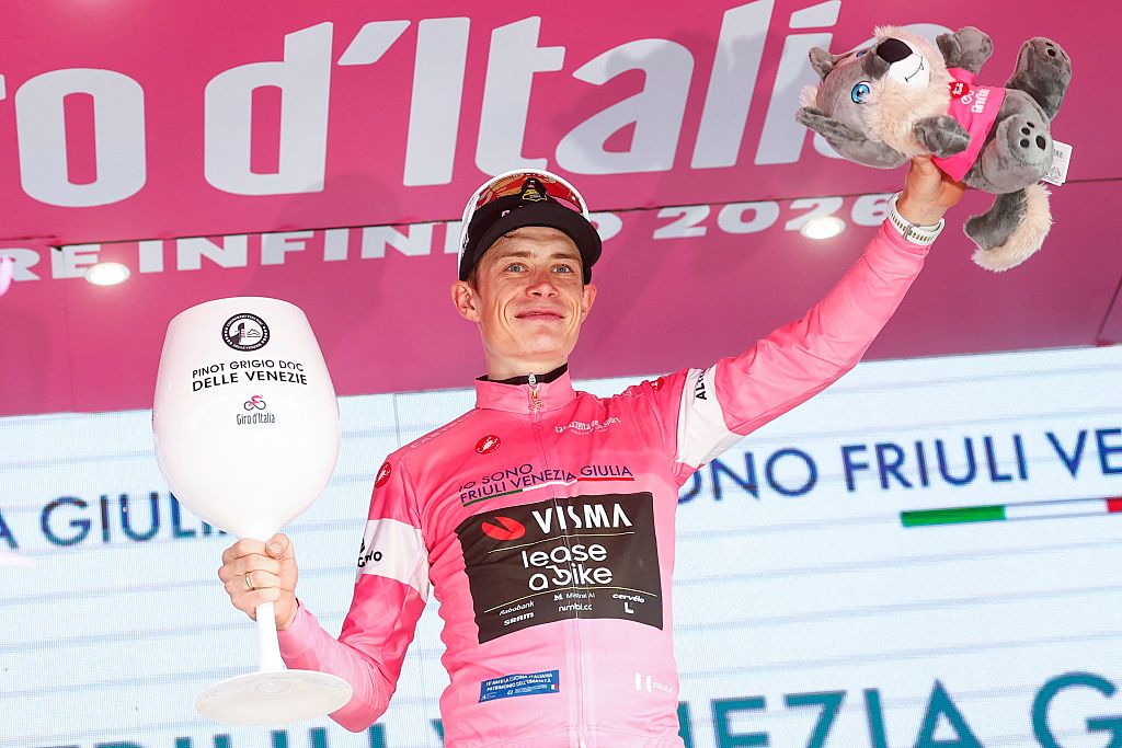 Giro d'Italia GC standings – Damiano Caruso sneaks into the top 10 with ...