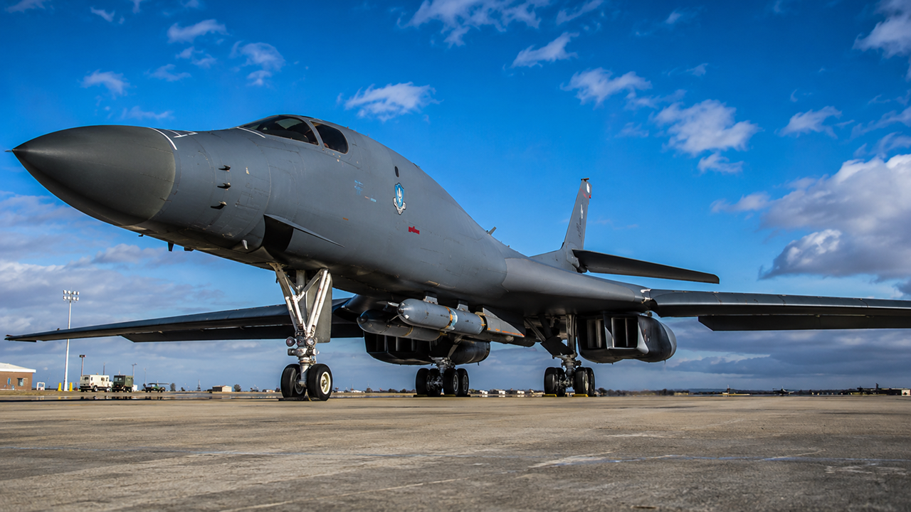 The B-1B Lancer hypersonic upgrade explained, how a Cold War bomber ...