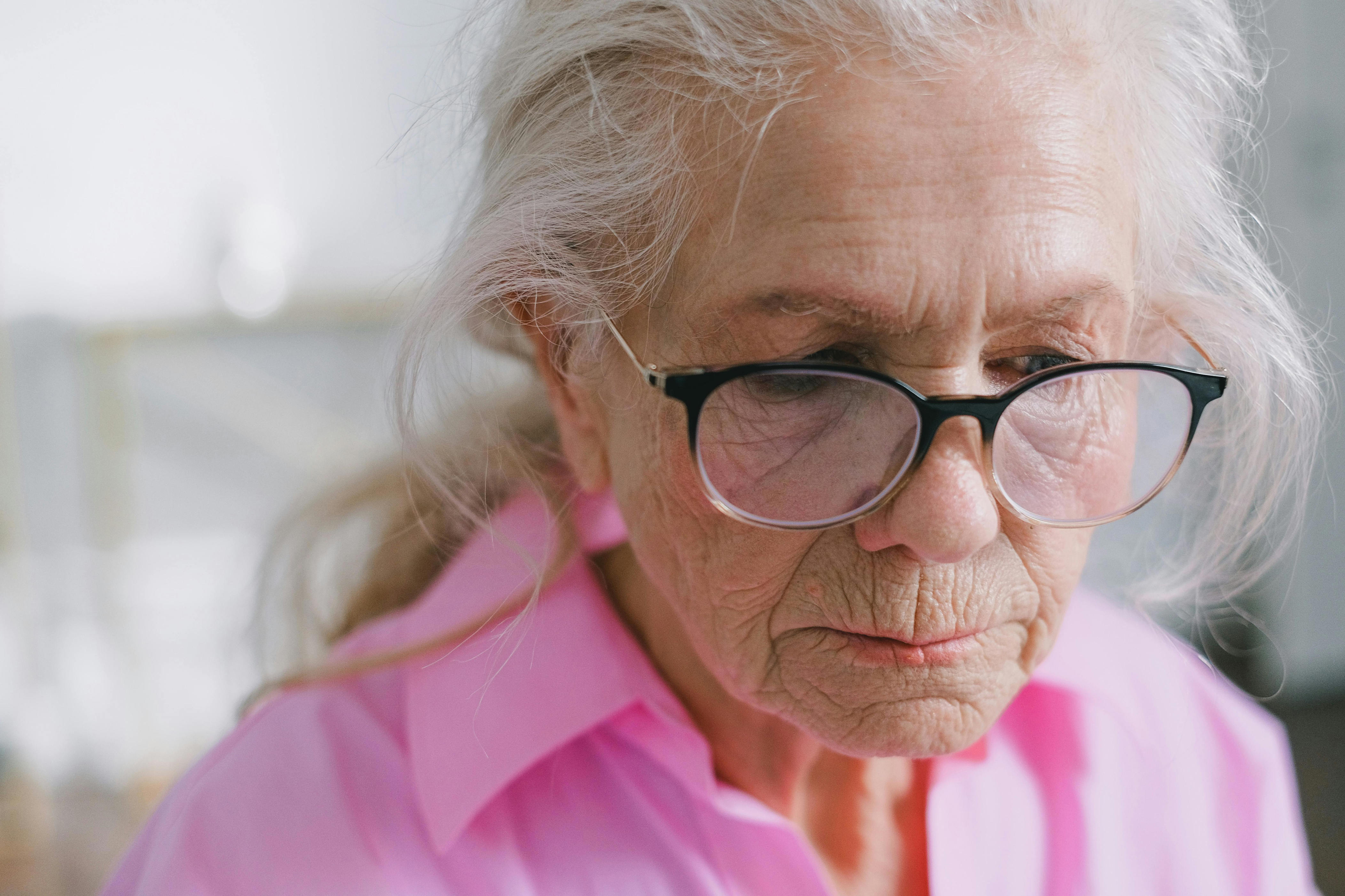 Poor eyesight is worsening dementia symptoms for people in Lincoln