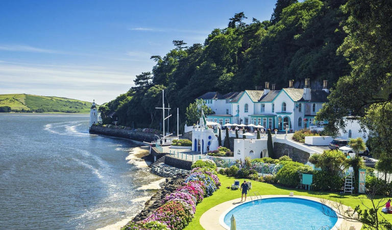 Luxury loungers & Aperol spritz: 8 heatwave-friendly UK hotels with ...