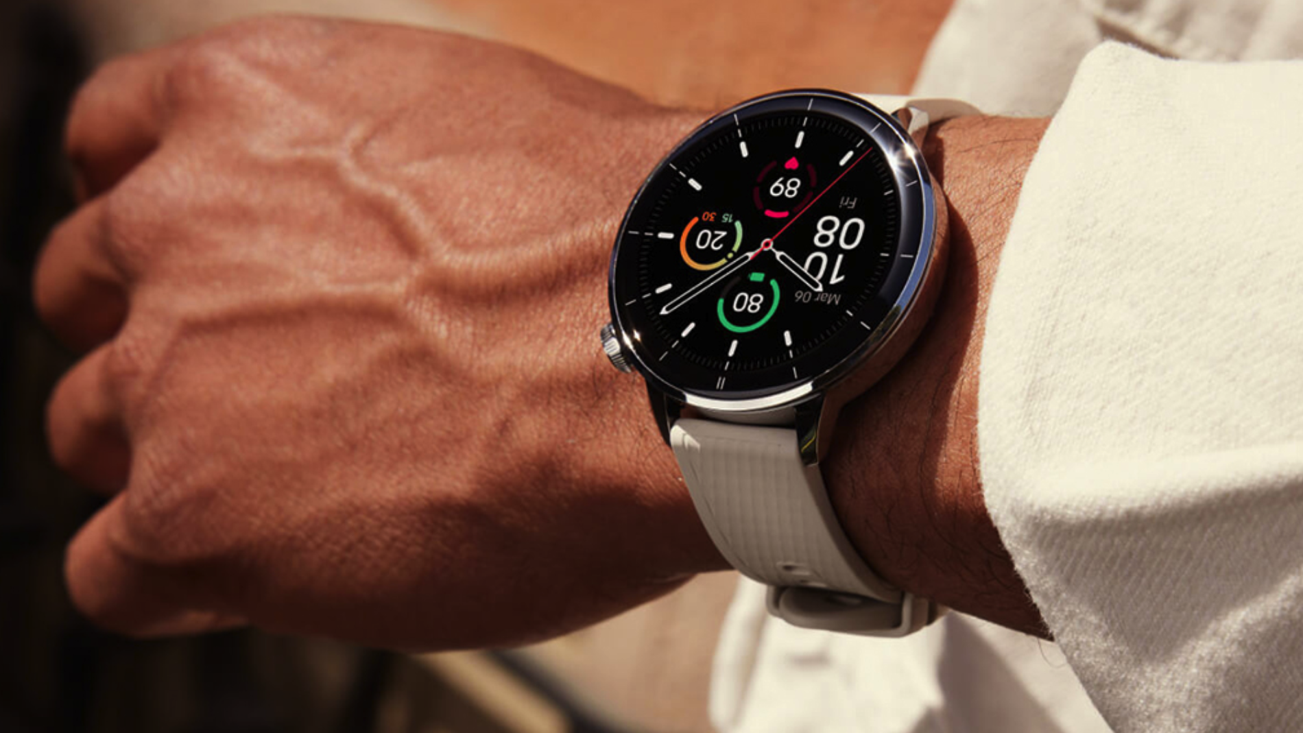 Elegancia y Wear OS por menos de 150 euros: este smartwatch OnePlus es ...