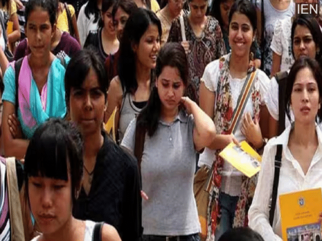 A shower of jobs at Patna's Gyan Bhawan: 3,659 youths receive the gift ...