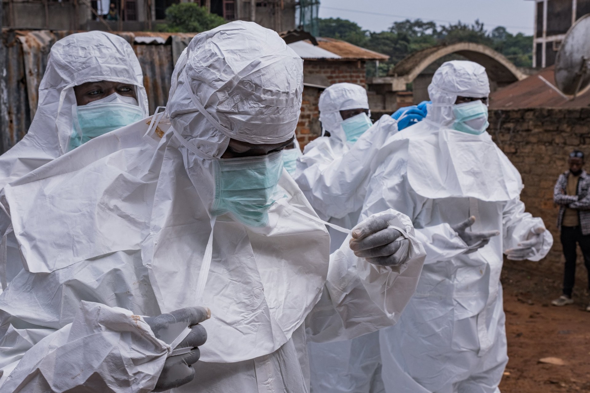 India reports first suspected Ebola case after woman travels from Uganda