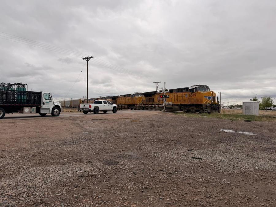 Commerce City police cracking down on railroad crossing speedsters